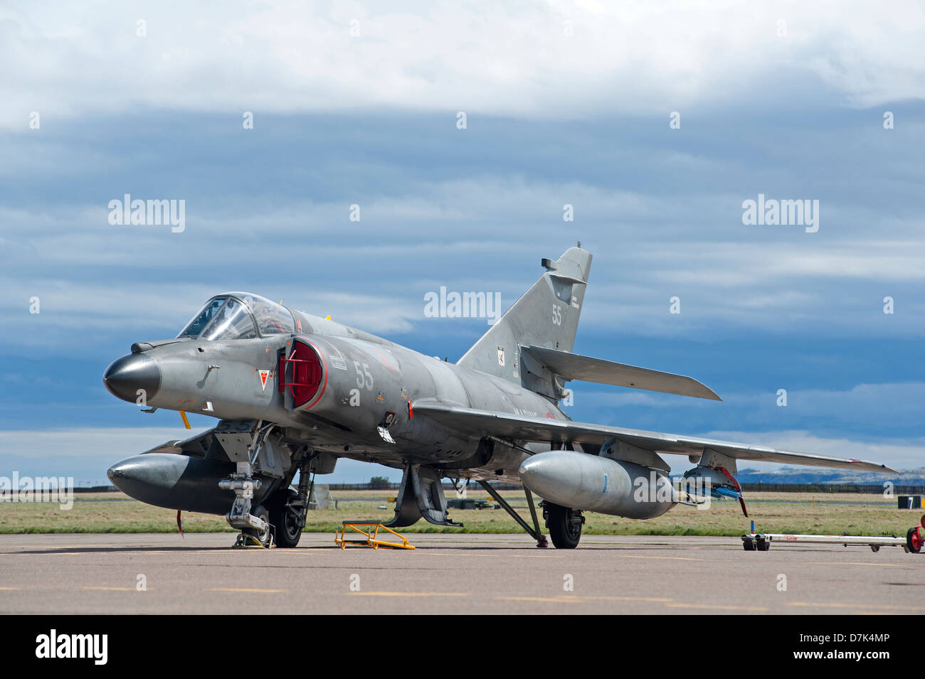 Etendard aircraft exocet hi-res stock photography and images - Alamy