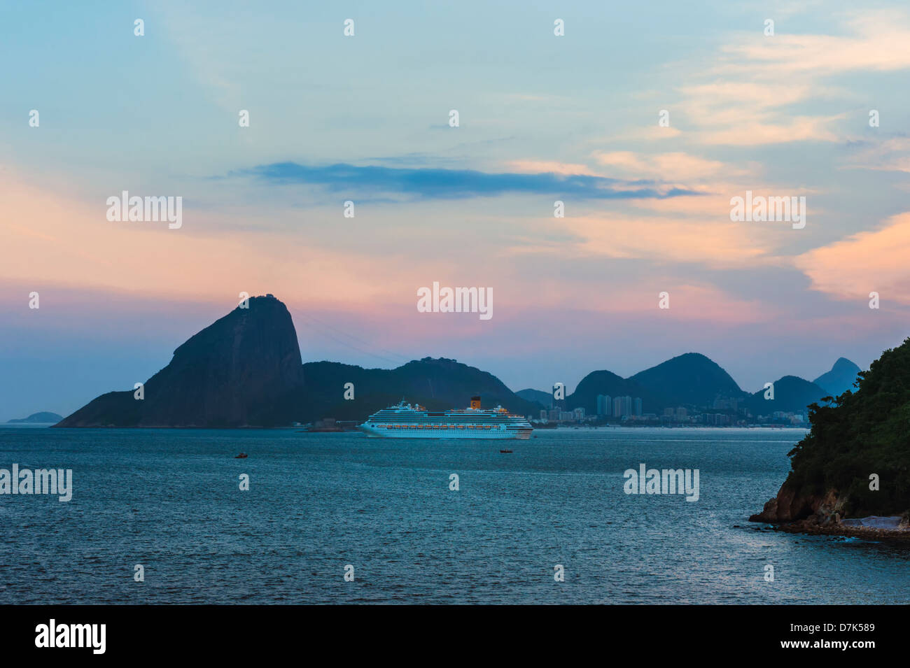 Guanabara Bay from Niteroi at sunset, Rio de Janeiro, Brazil Stock ...