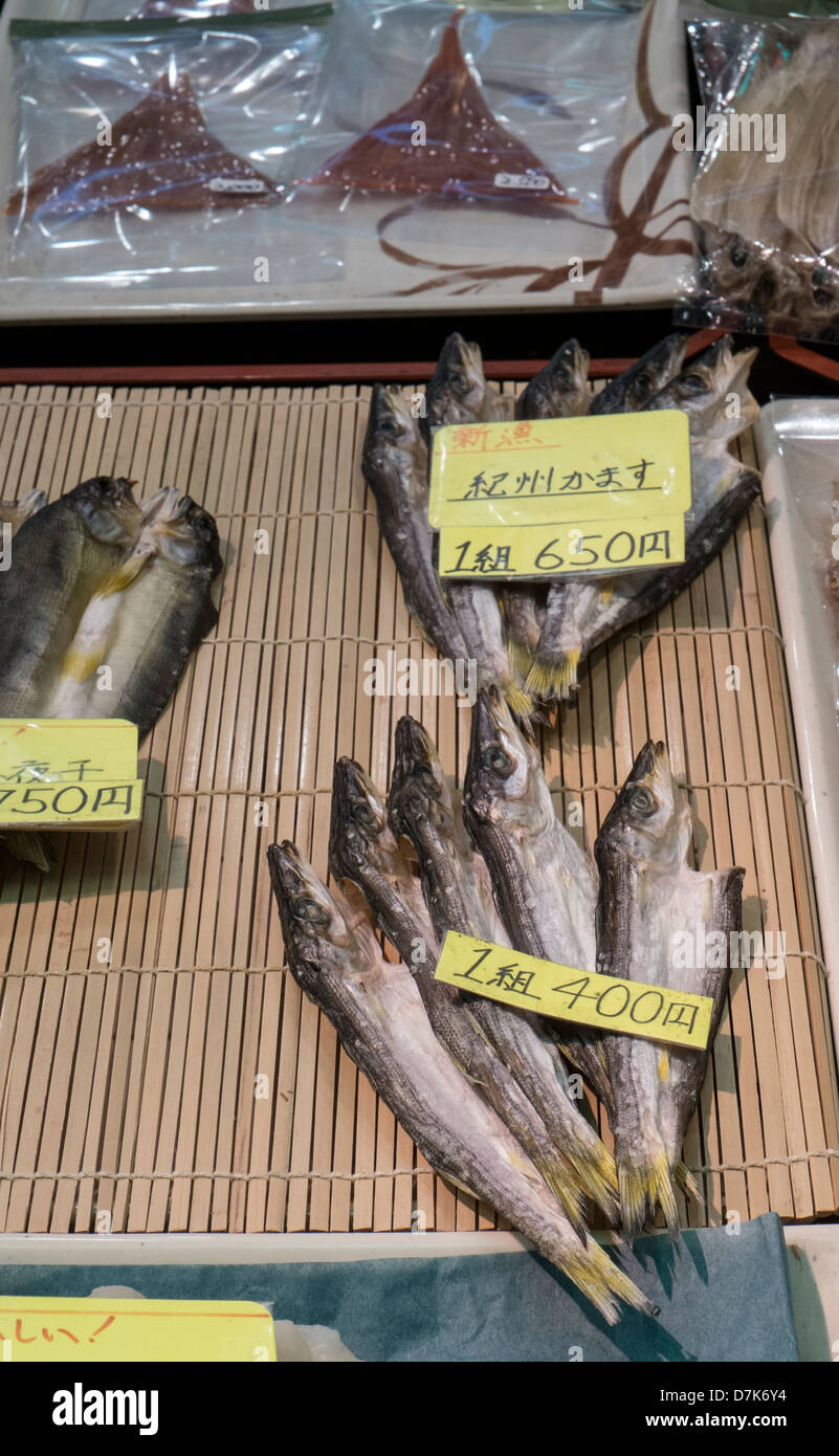 Nishiki marketplace kyoto hi-res stock photography and images - Alamy