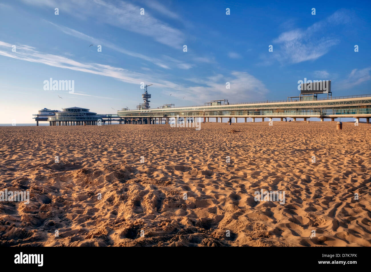 Scheveningen Pier High Resolution Stock Photography and Images - Alamy