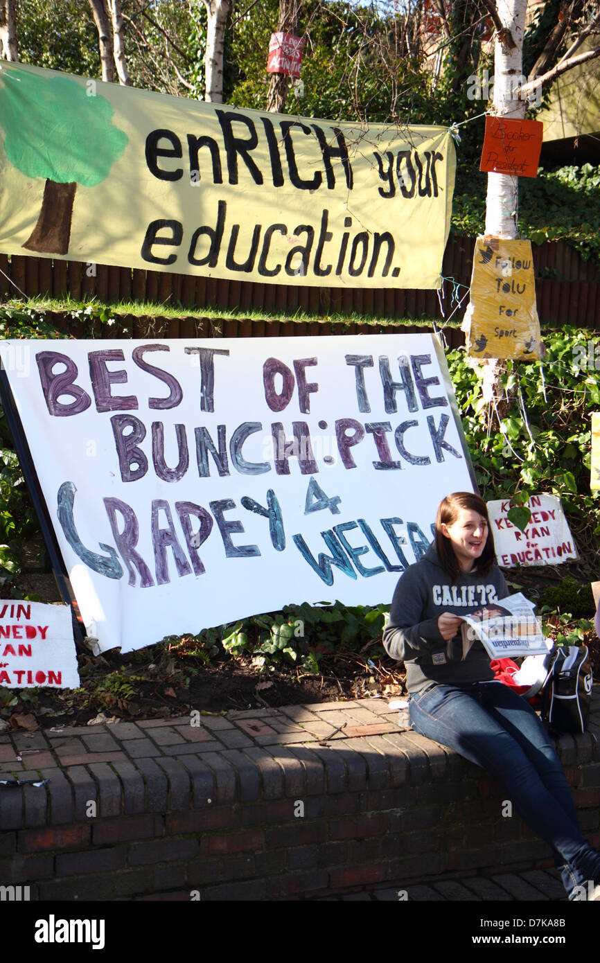 Sheffield university student union hi-res stock photography and images ...