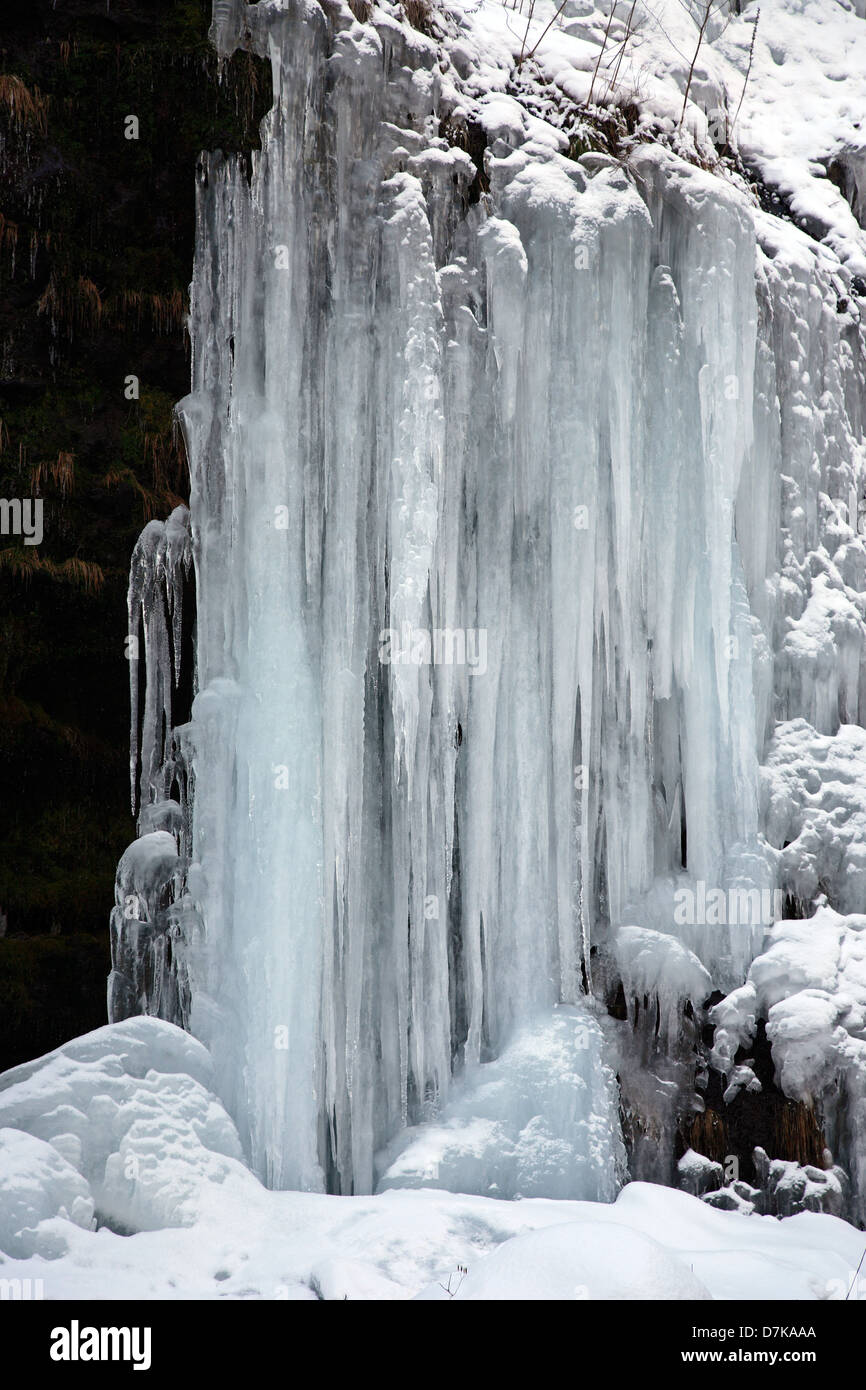 The frozen fall in winter at Yachiho Nagano Japan Asia Stock Photo - Alamy