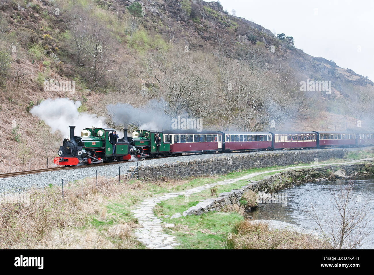 Linda steam locomotive on ffestiniog hi-res stock photography and ...
