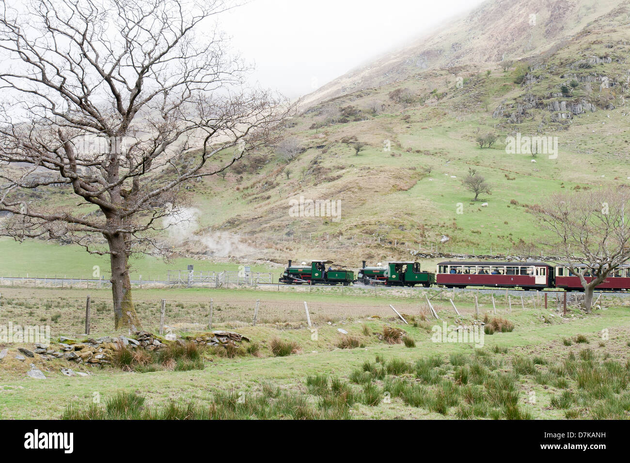 Ffestiniog railway steam locomotive blanche hi-res stock photography and images - Alamy