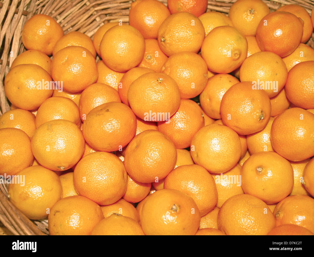 tangerines in basket Stock Photo - Alamy