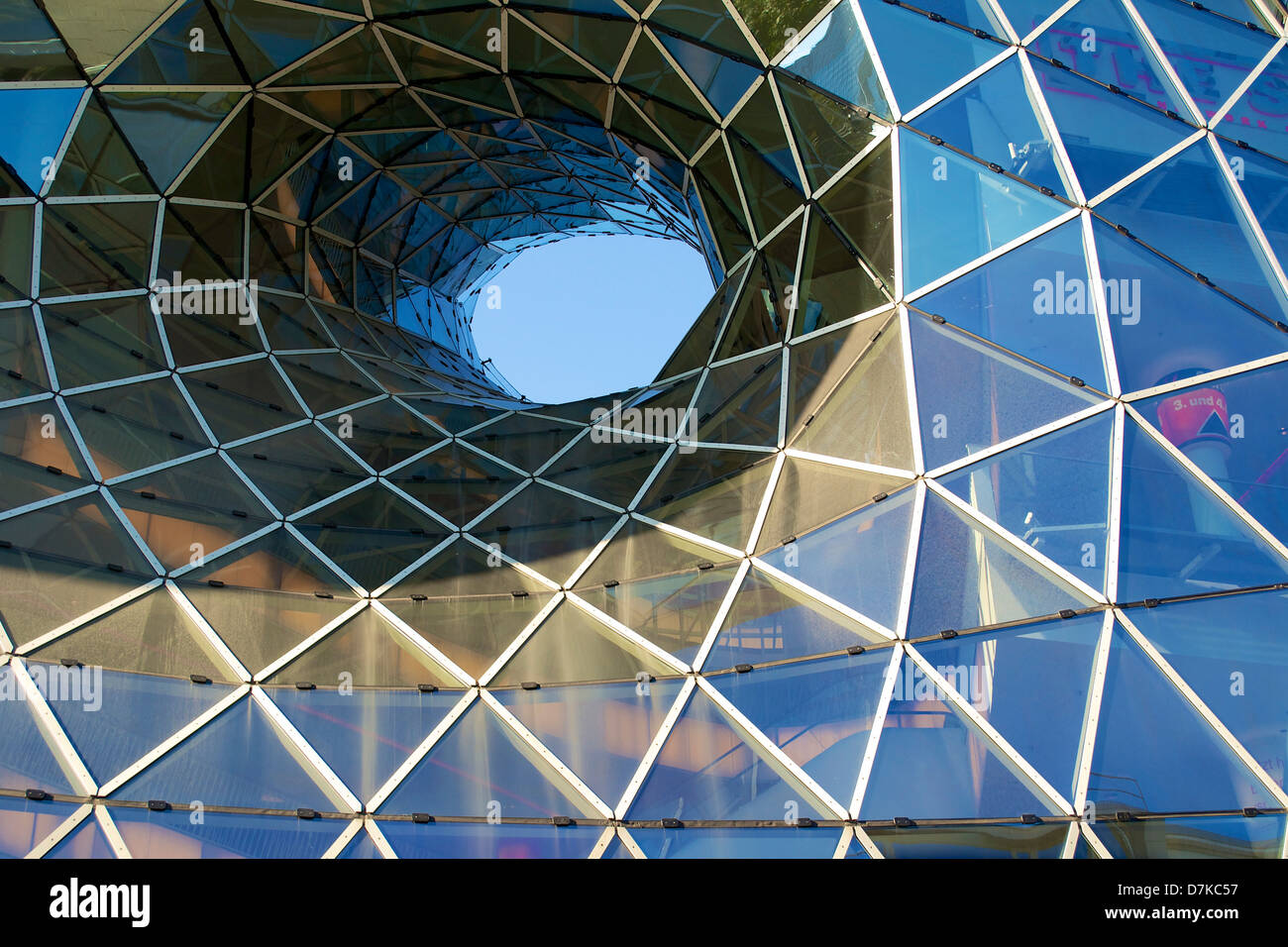Zeil hi-res stock photography and images - Alamy