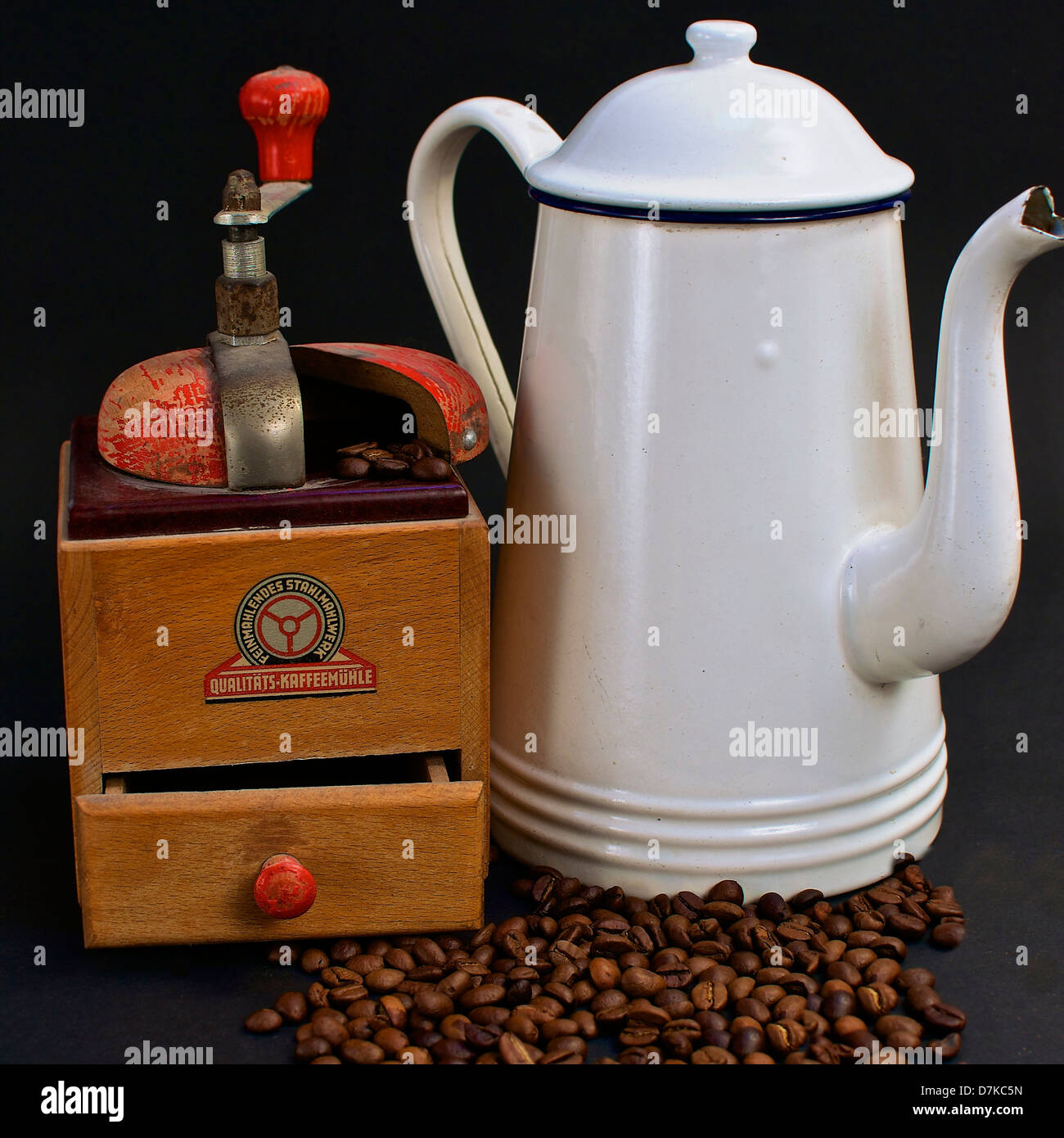 Old fashioned coffee pot hi-res stock photography and images - Alamy