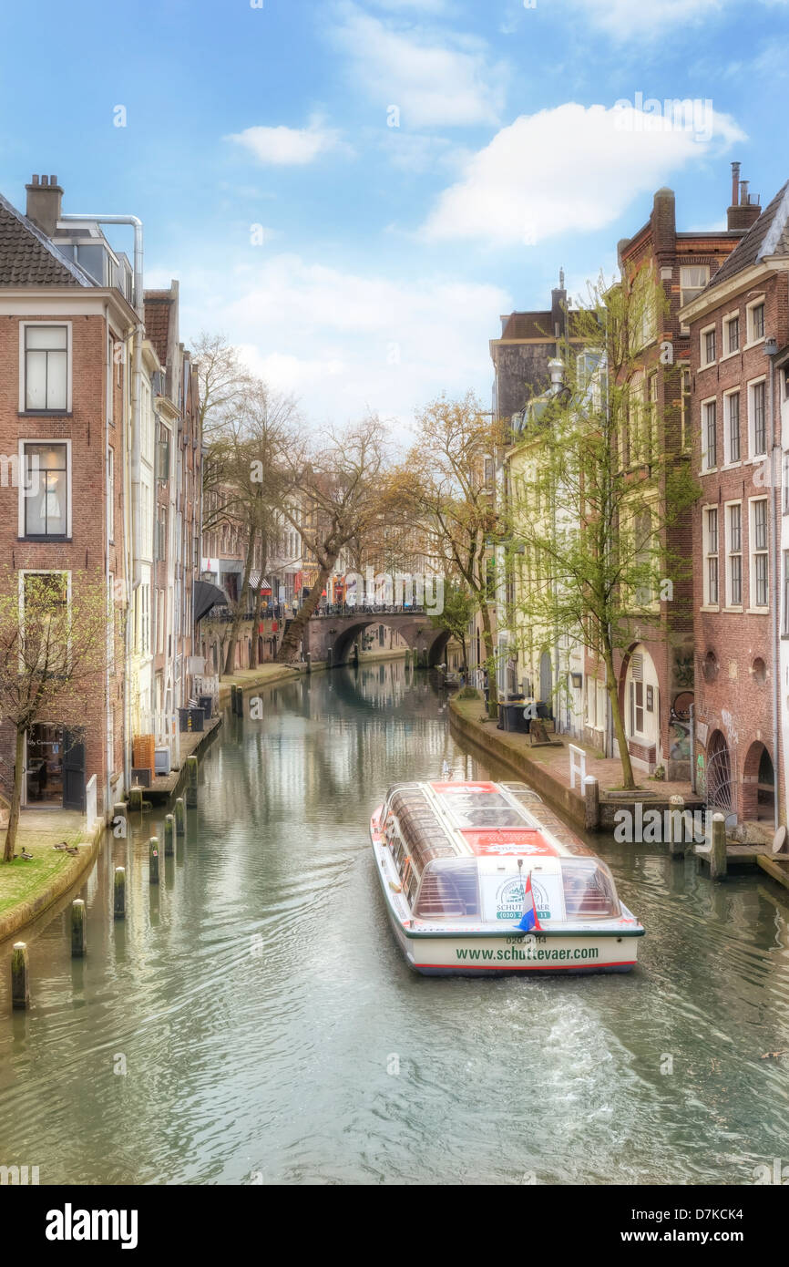 Utrecht canal hi-res stock photography and images - Alamy