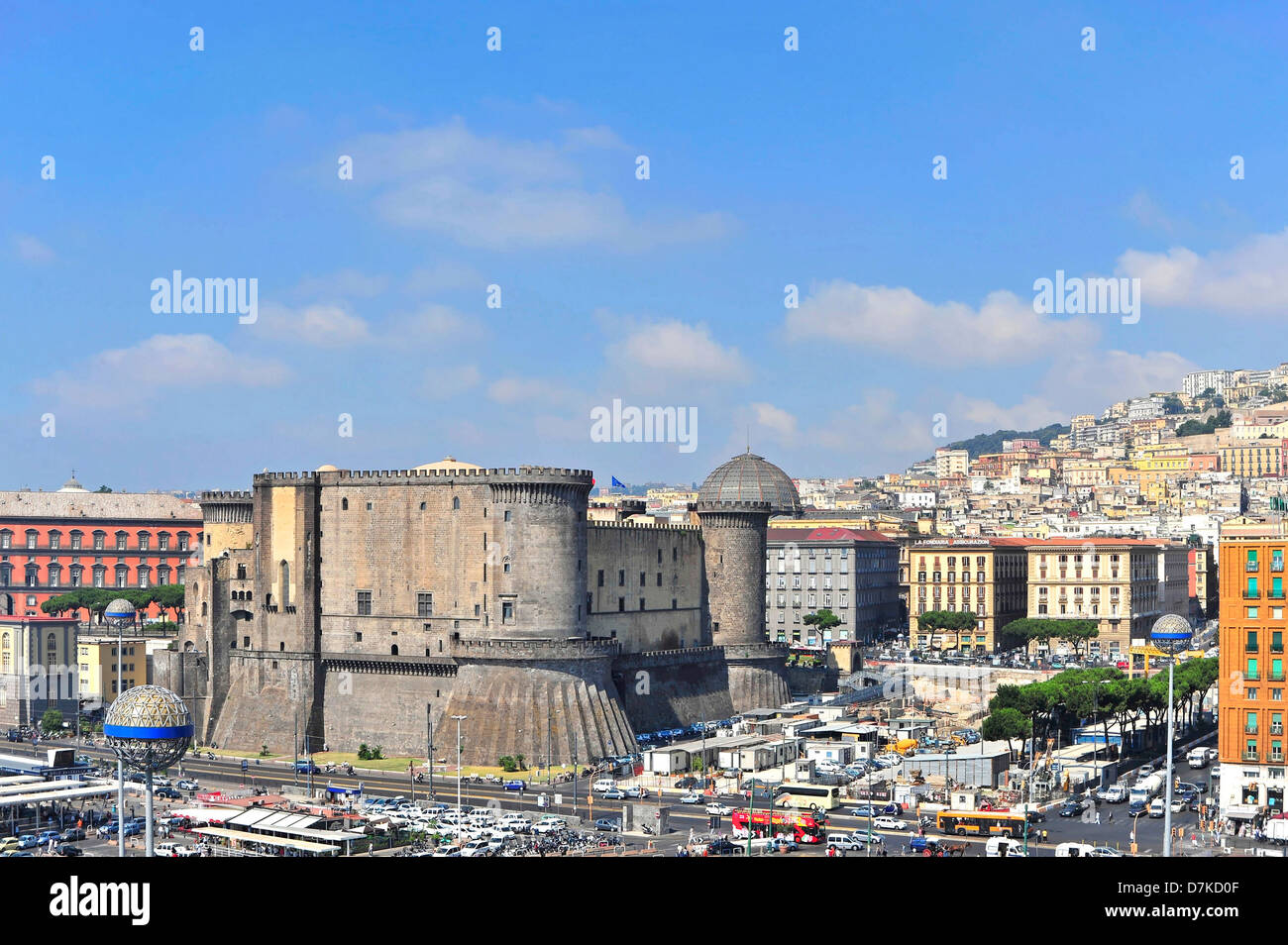 Napoli castello hi-res stock photography and images - Alamy