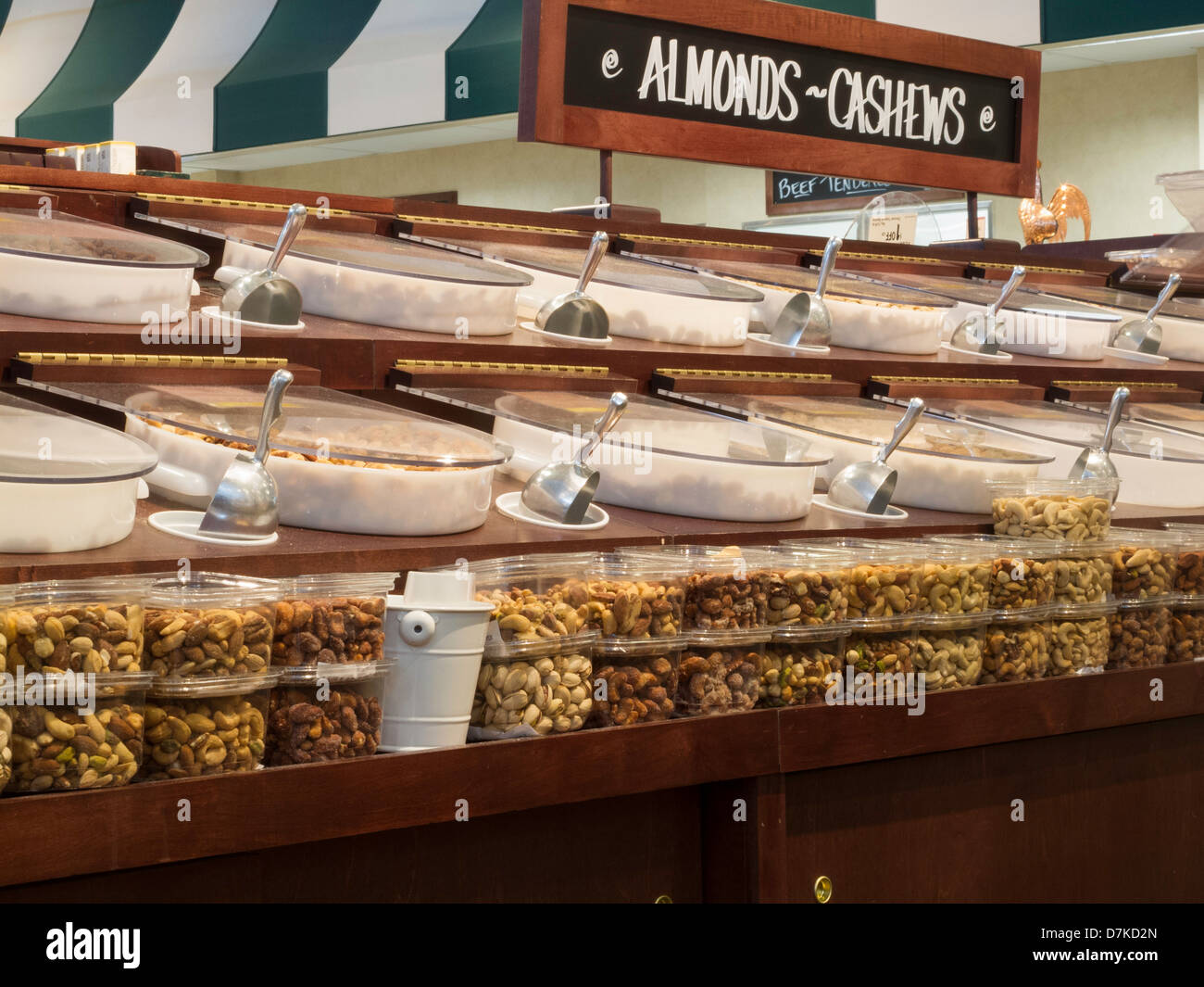 Gourmet almonds hi-res stock photography and images - Alamy