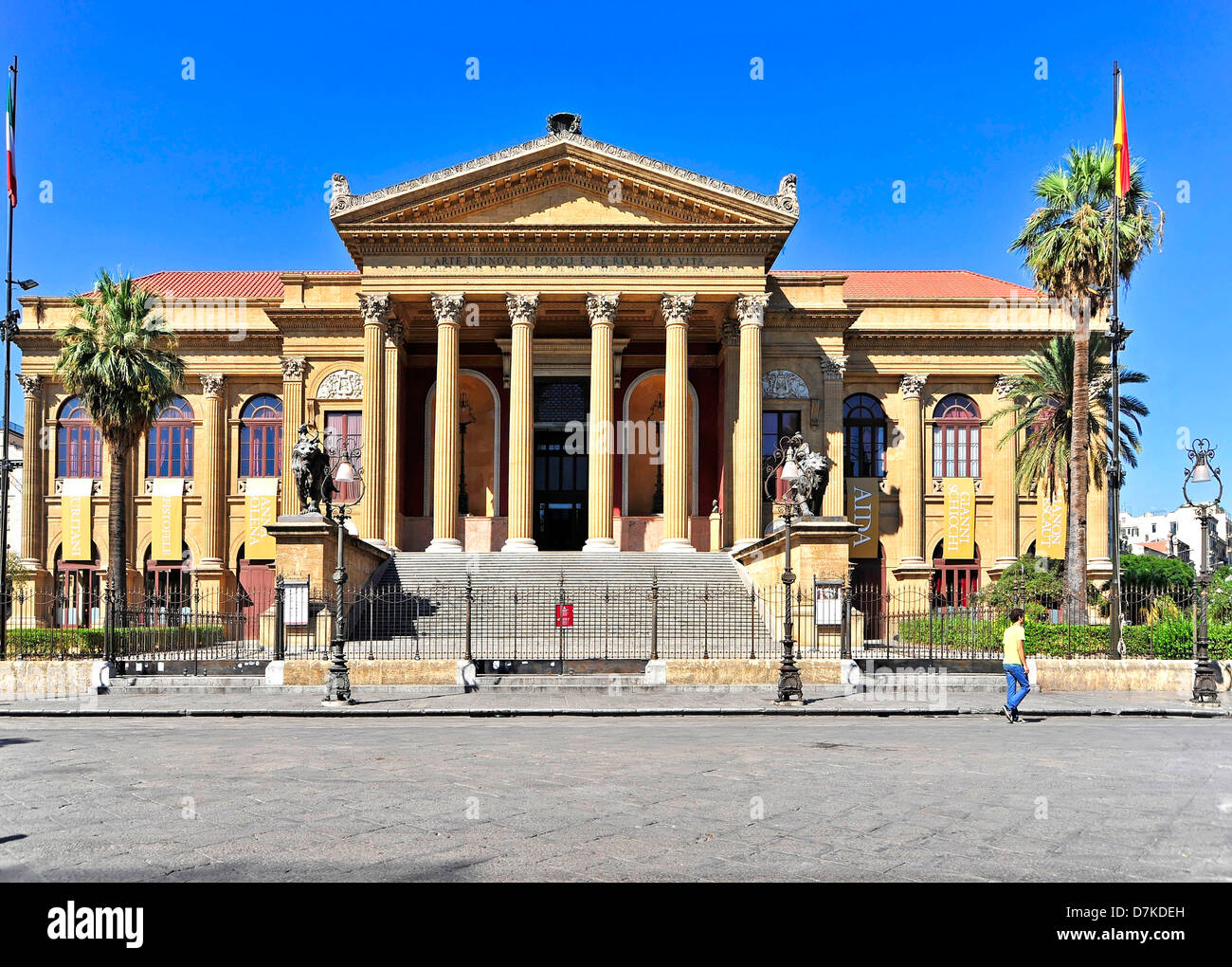 Italy, Sicily, Palermo, Teatro Massimo Stock Photo - Alamy