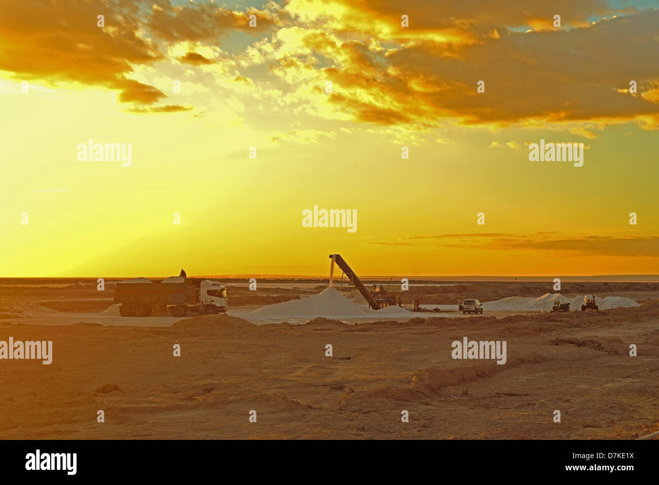 Chott El Djerid at dawn Stock Photo - Alamy