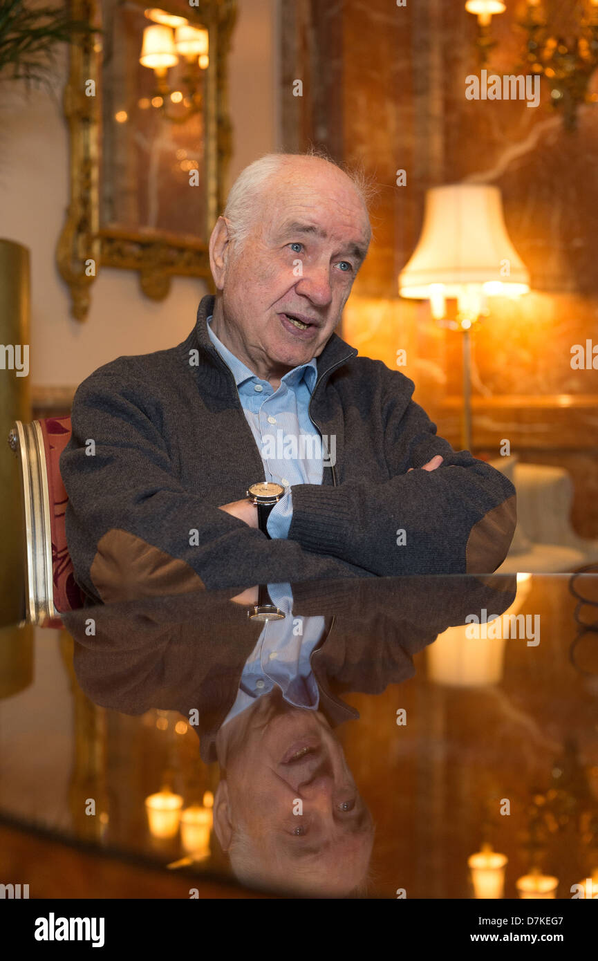 Armin mueller stahl actor hi-res stock photography and images - Alamy