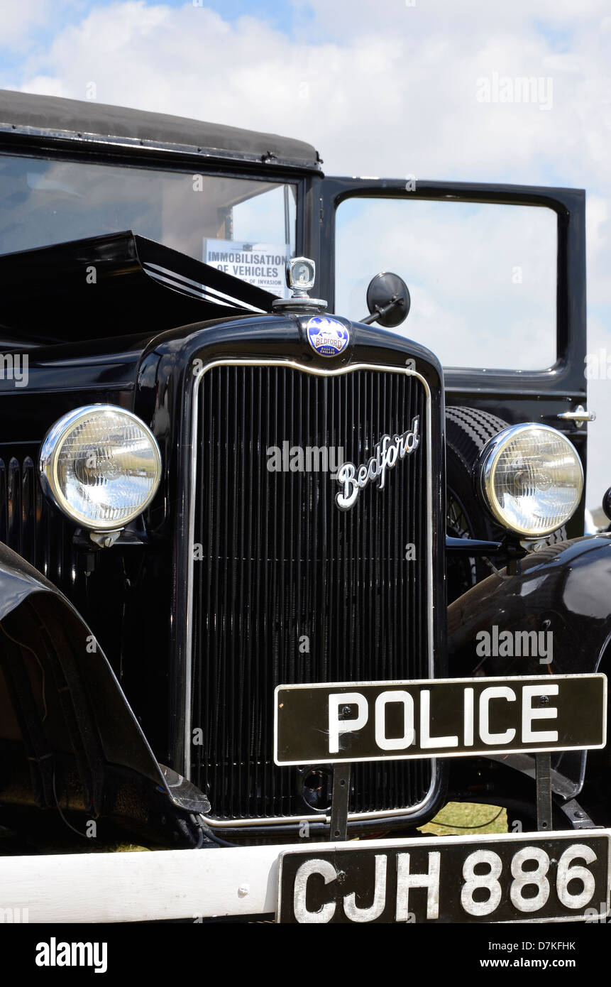Bedford police van in WW2 wartime configuration based on a 1930s ...