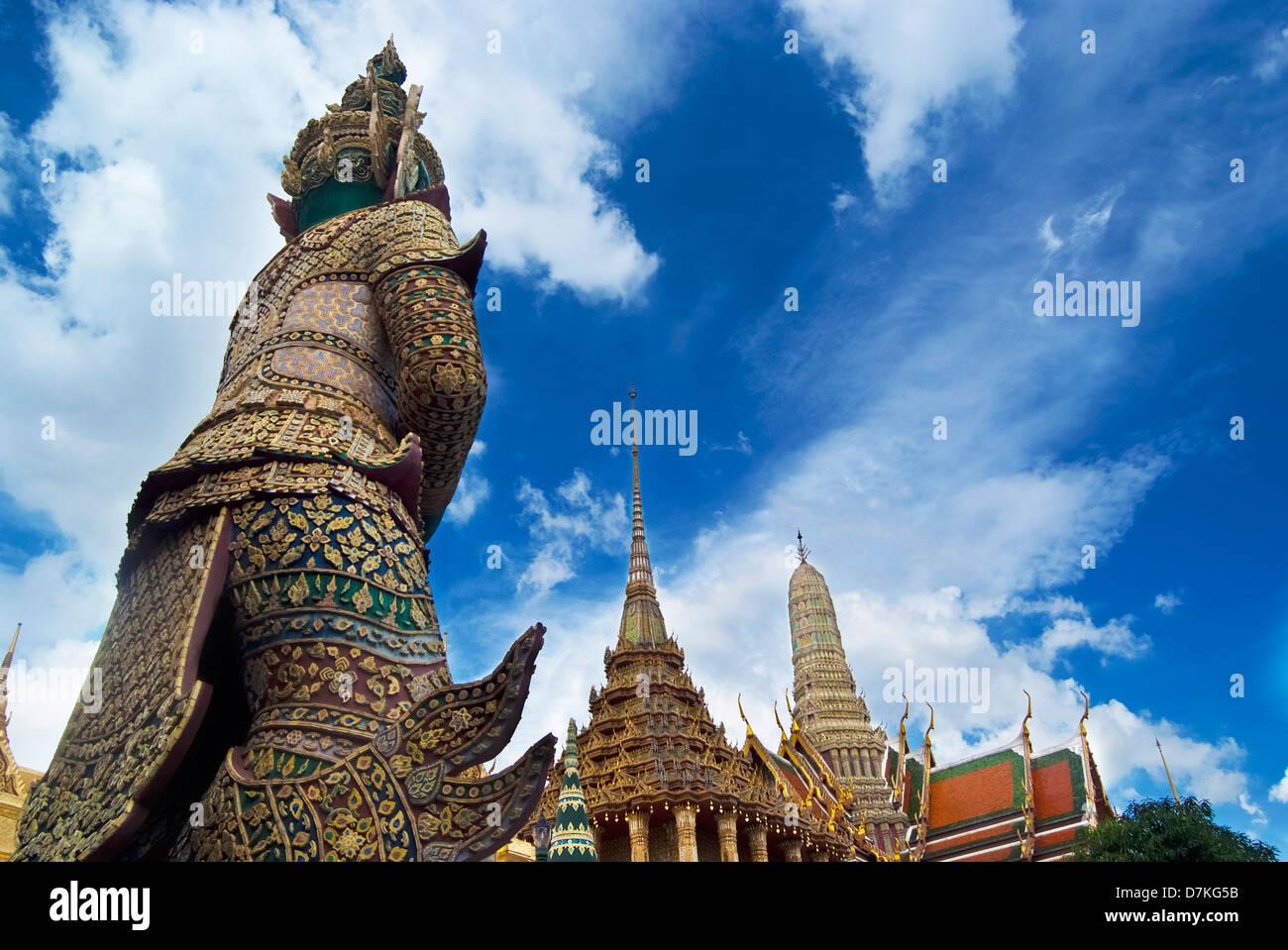 The statue of mythical guardian at the Temple of Emerald Buddha ...