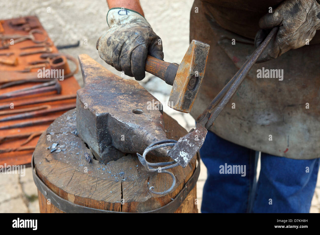 Italy Abruzzo Pescocostanzo traditional feast ancient craft smith Stock ...