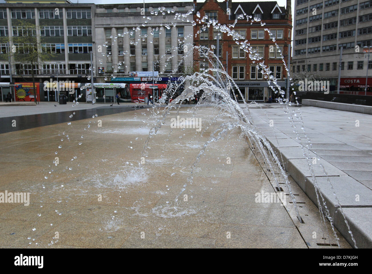 Fountains and water features in The Old Market Square, Nottingham ...