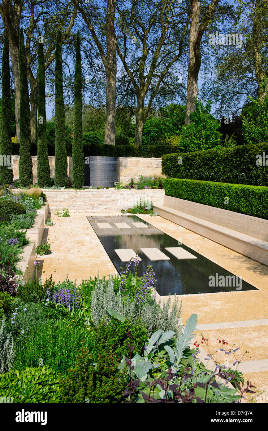 The Arthritis Research Uk Garden Designed by Thomas Hoblyn,RHS Chelsea ...