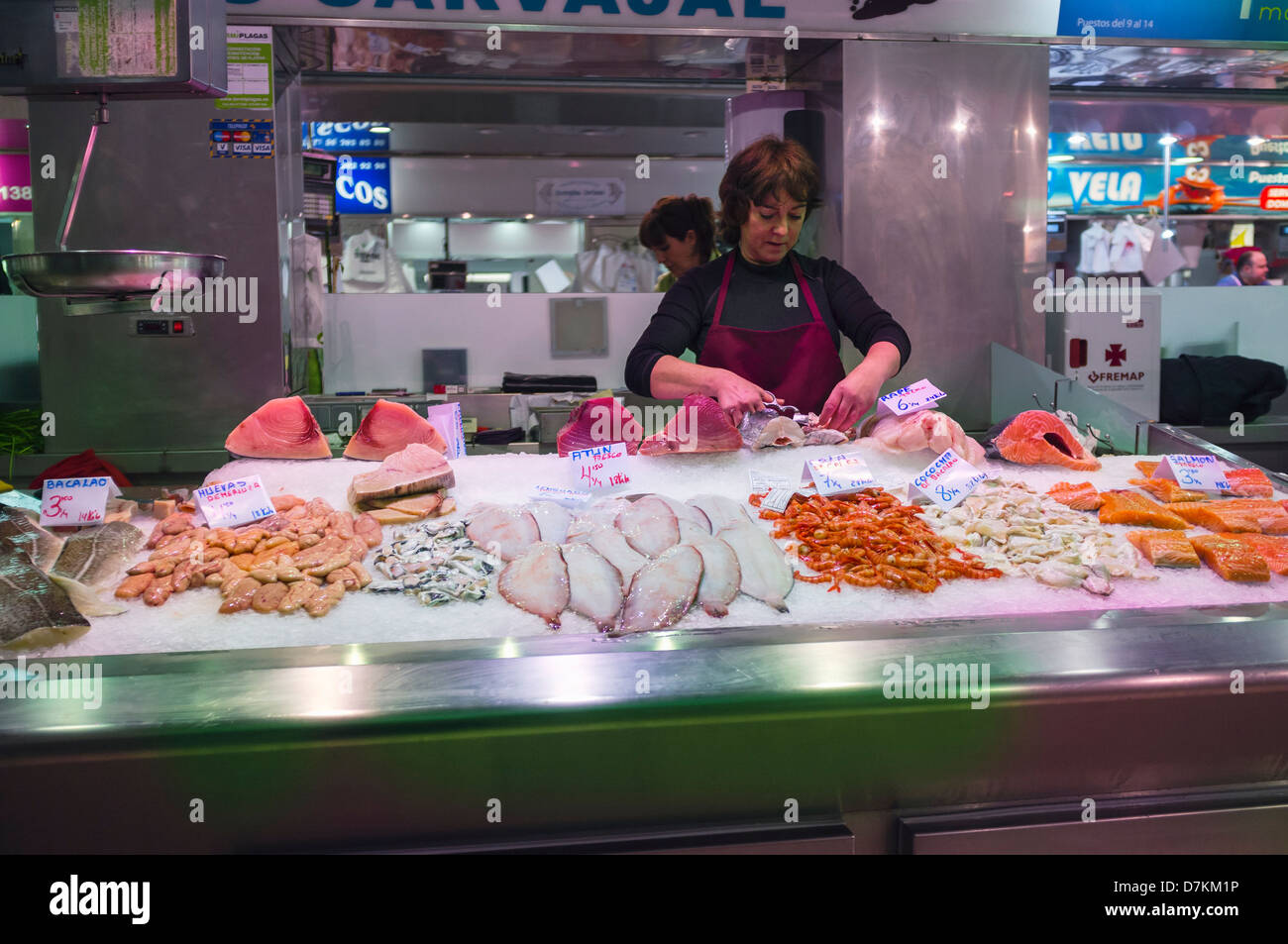Valencia fish market hi-res stock photography and images - Alamy
