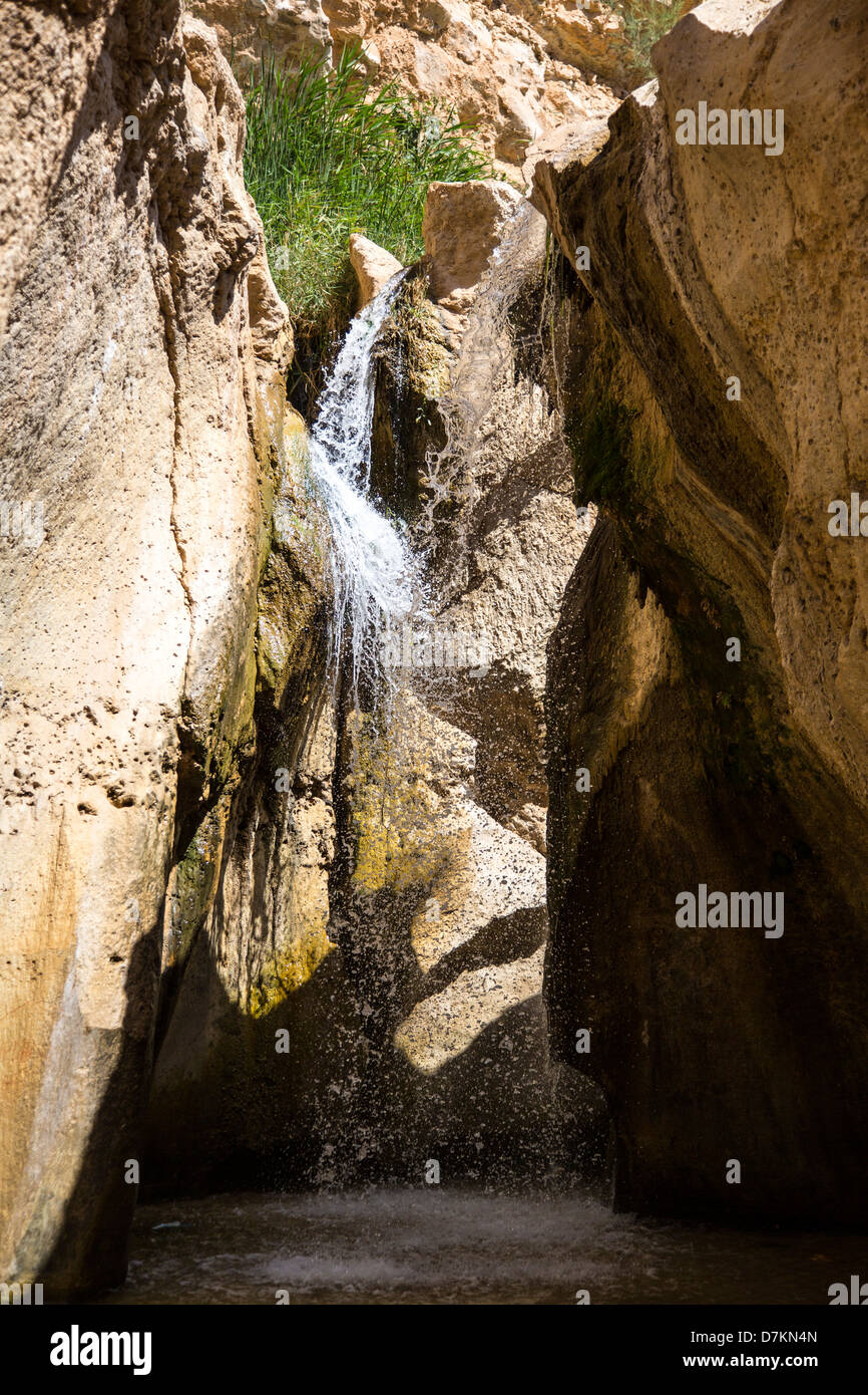 Waterfall in Tamerza Tunisia Stock Photo - Alamy