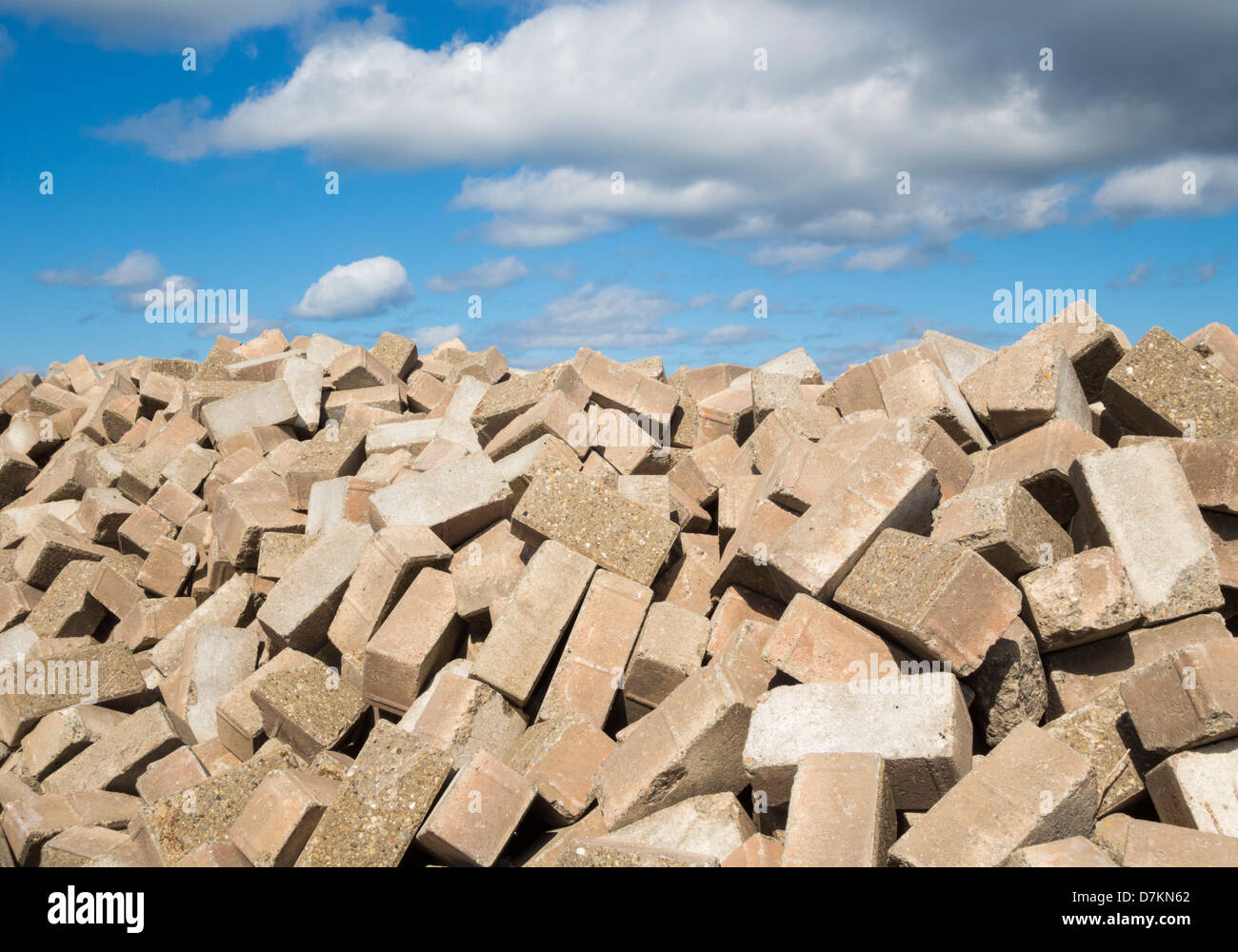 Recycled brick hi-res stock photography and images - Alamy