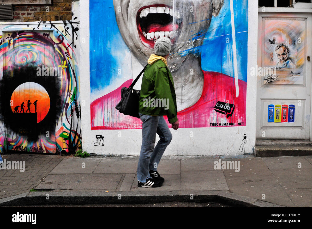 Graffiti street art in brick hi-res stock photography and images - Alamy