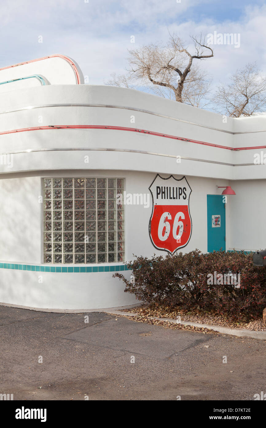 A traditional American Diner at route 66 in Albuquerque, New Mexico ...