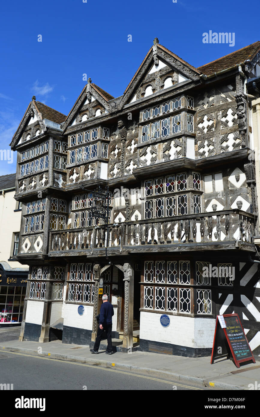 17th century The Feathers Hotel, Bull Ring, Ludlow, Shropshire, England ...