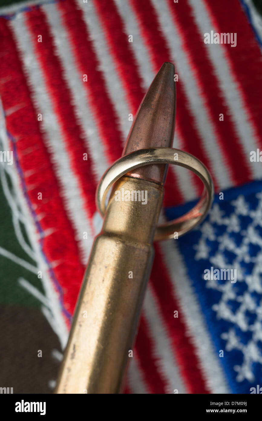 Weapons love hi-res stock photography and images - Alamy