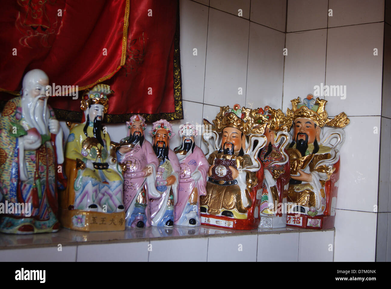 Statue of Buddha in the temple of China Stock Photo - Alamy