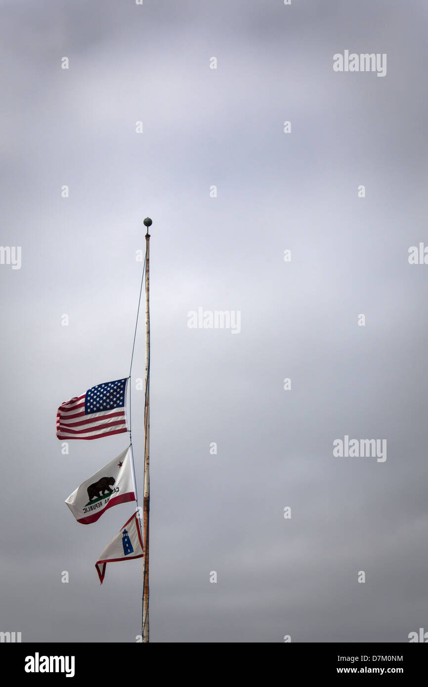 United states lighthouse service hi-res stock photography and images ...
