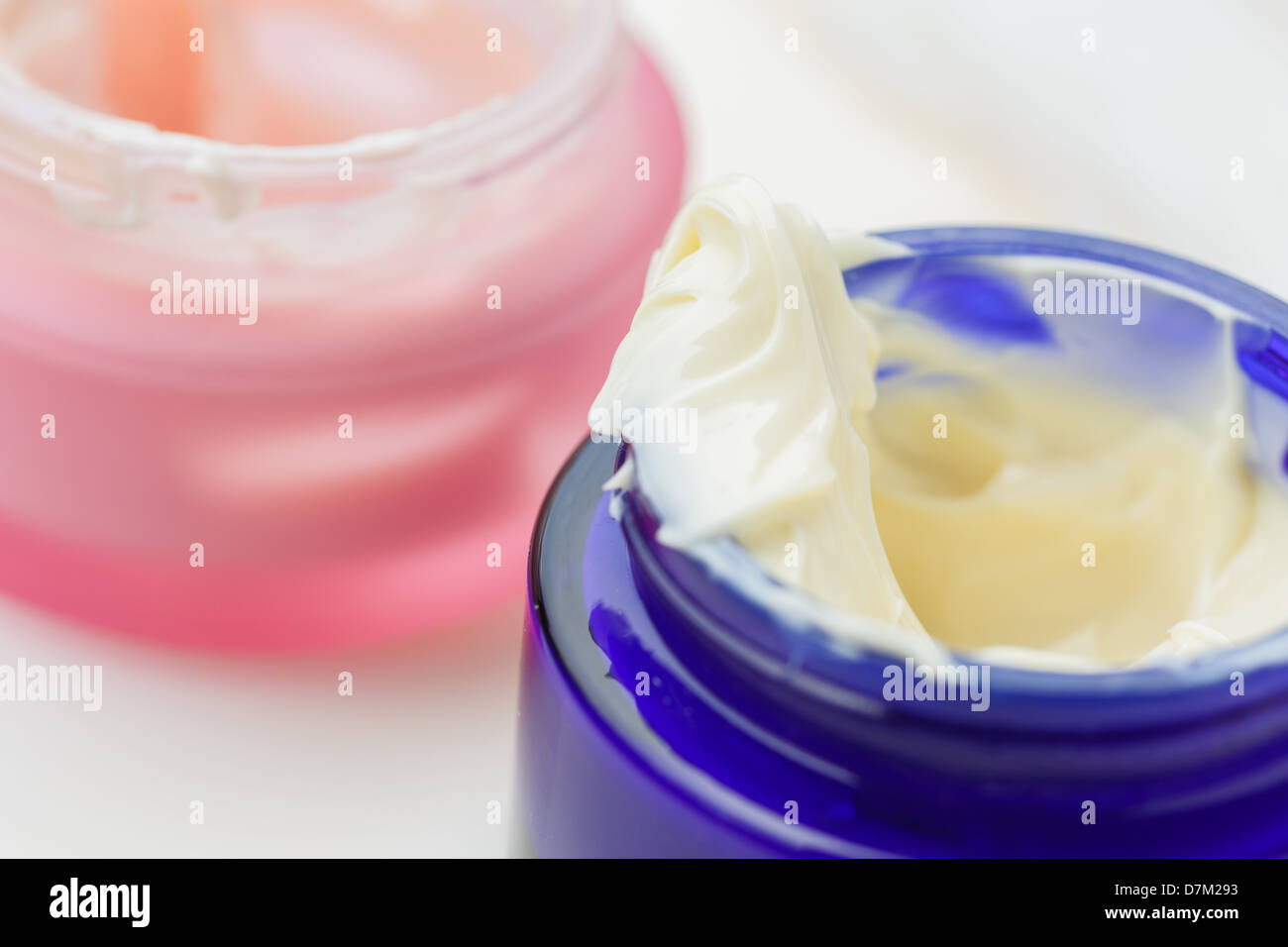 Face cream beauty studio hi-res stock photography and images - Alamy