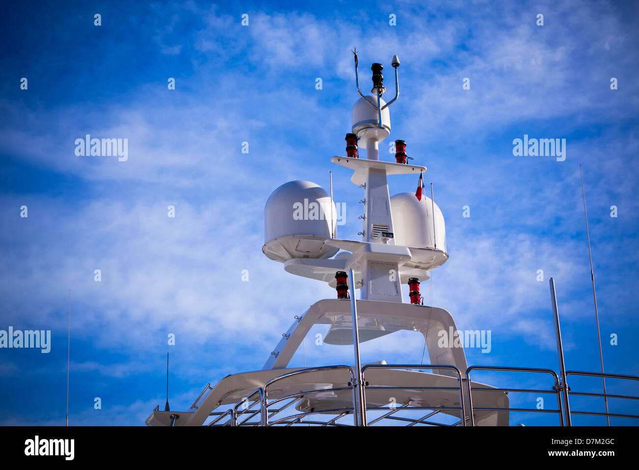 Yacht radar hi-res stock photography and images - Alamy