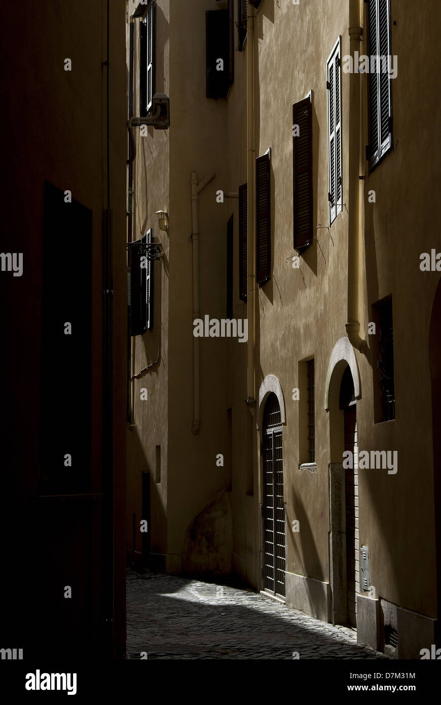 a little and characteristic alley of Rome Stock Photo - Alamy