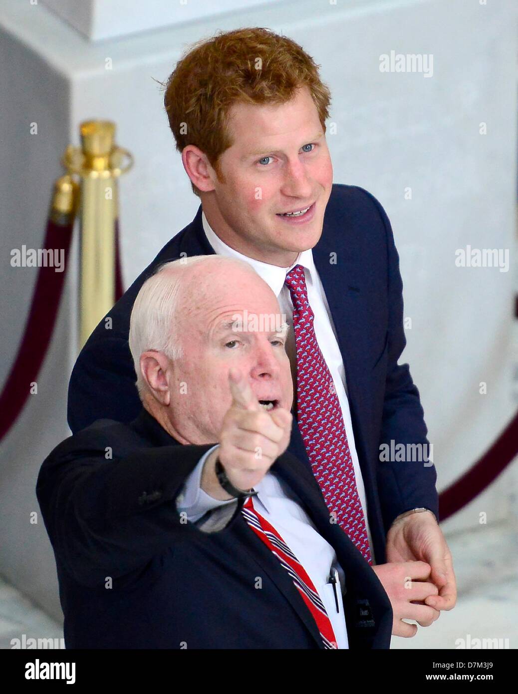 Prince harry present hi-res stock photography and images - Alamy