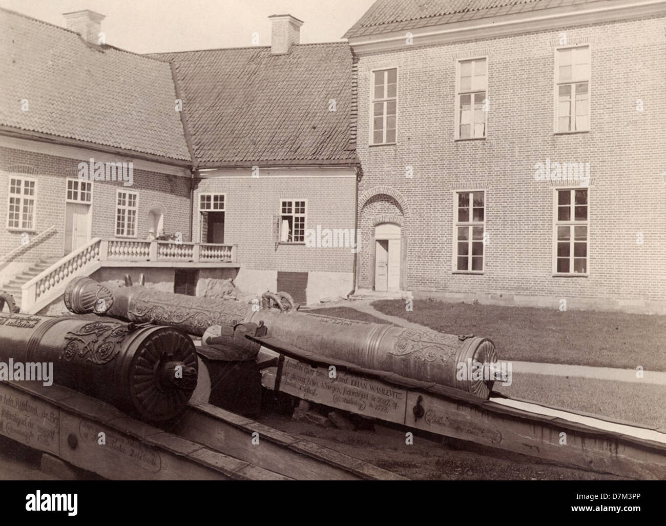 Swedish cannons hi-res stock photography and images - Alamy