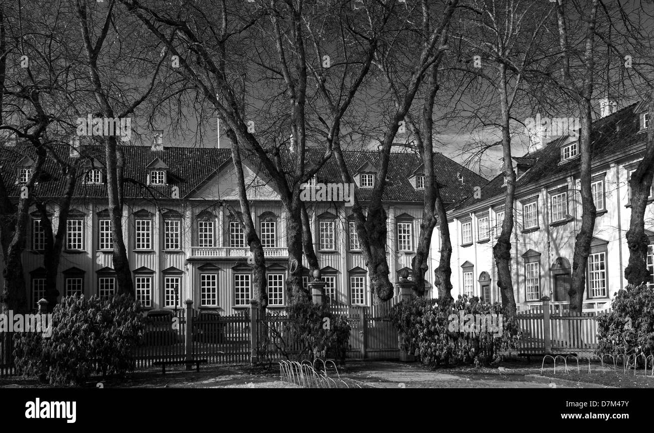 Stiftsgården - royal wooden palace in Trondheim, largest wooden ...