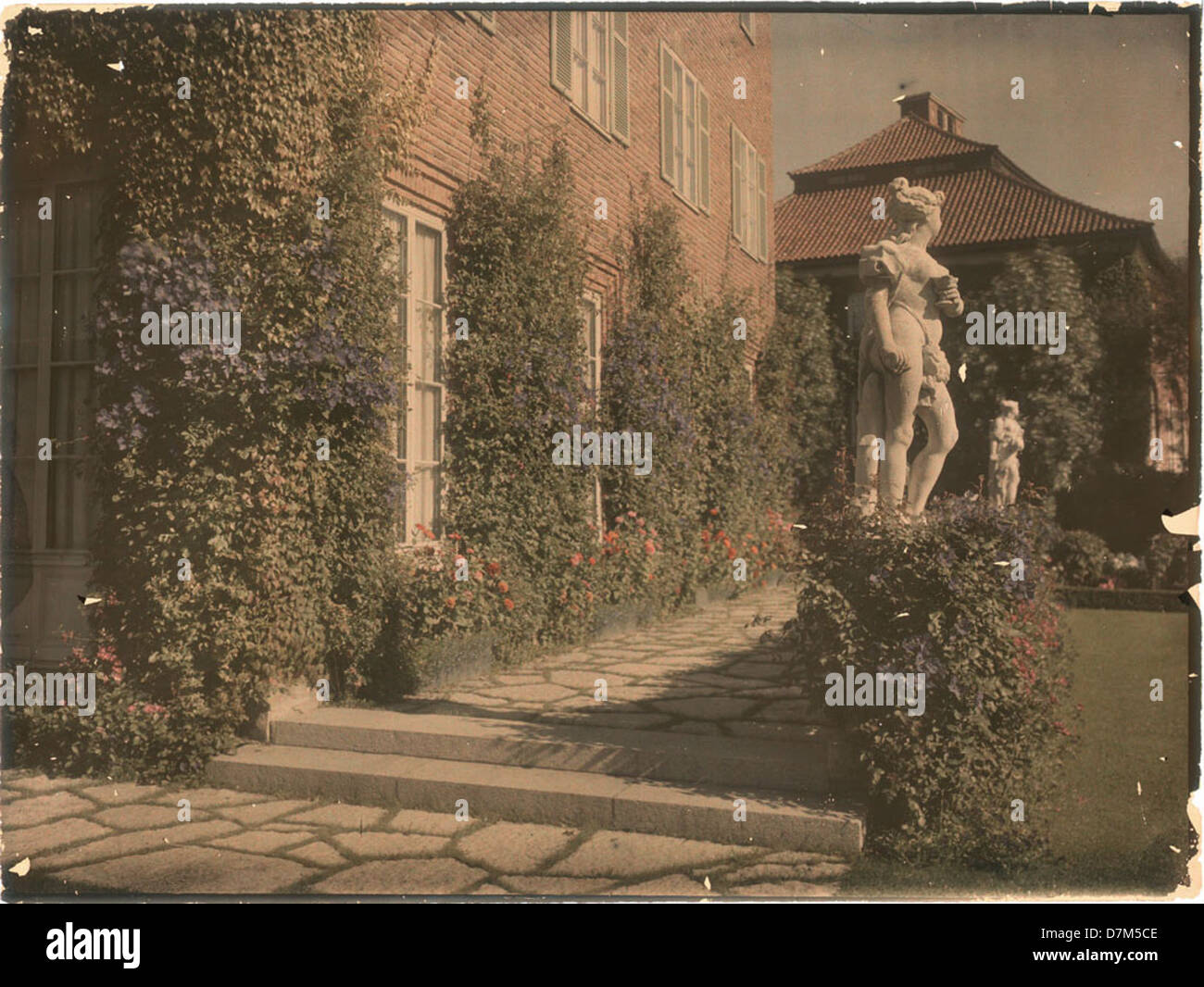 Bonnier hi-res stock photography and images - Alamy