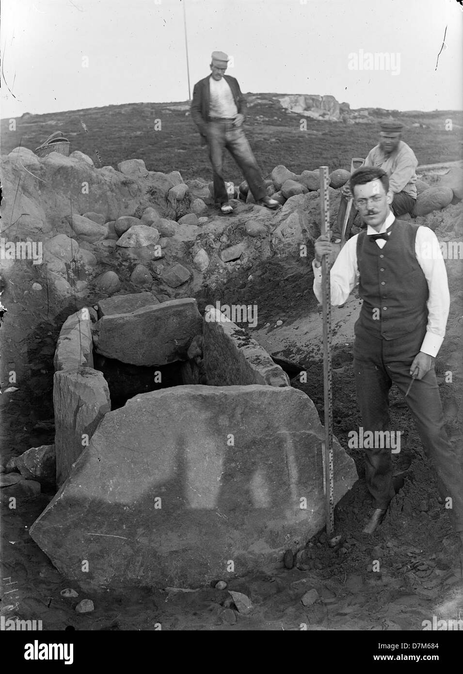 Bronze age burial sites Black and White Stock Photos & Images - Alamy