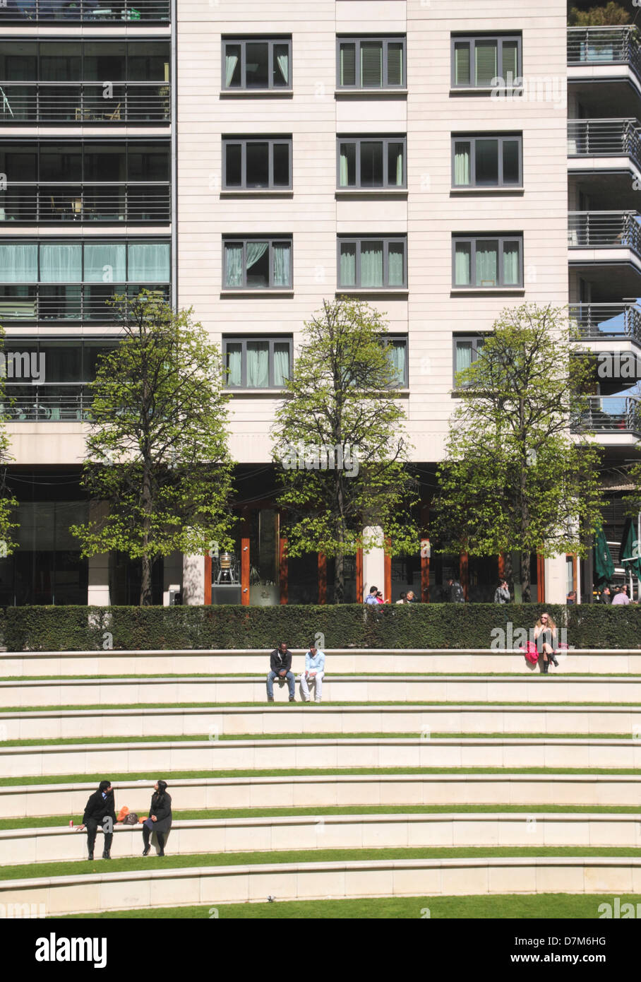 Sheldon square london hi-res stock photography and images - Alamy