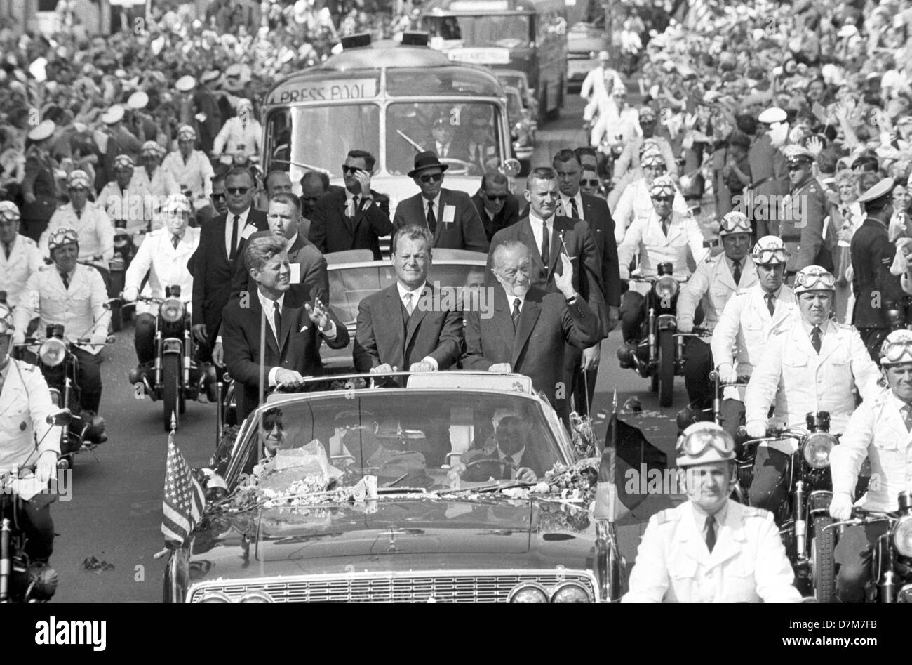 US president John F. Kennedy on 26 June 1963 in Berlin in the open ...