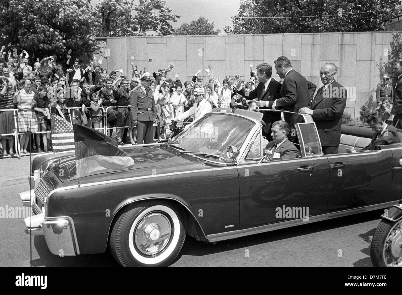 US president John F. Kennedy on 26 June 1963 in Berlin in the open ...