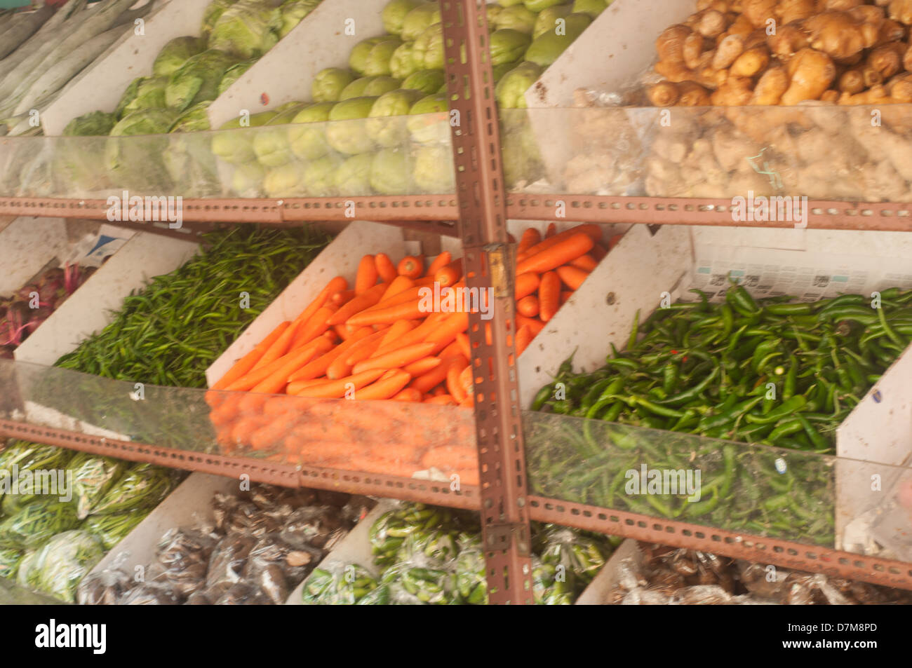 Vegetable and Fruit stall Stock Photo - Alamy