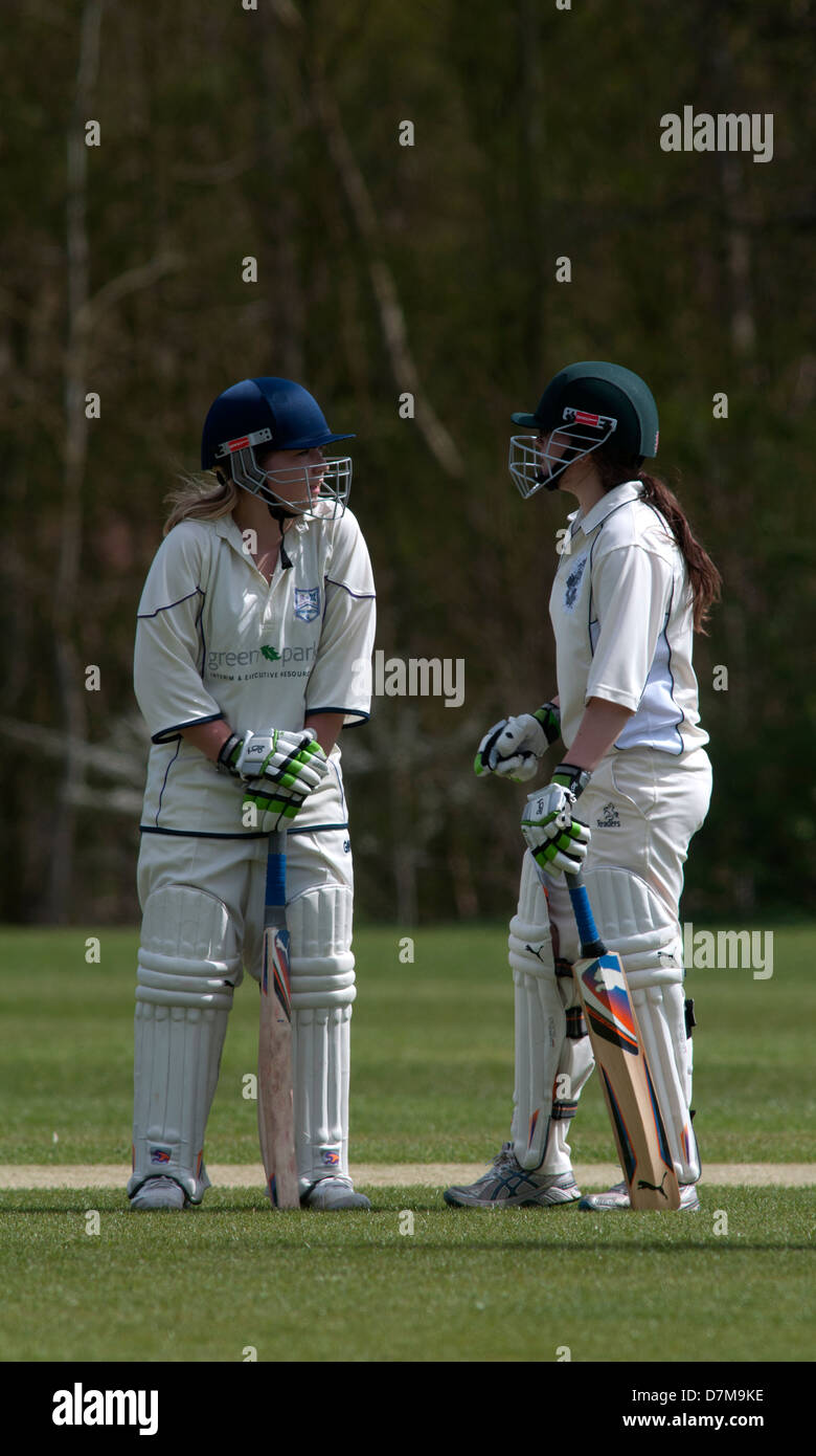 University sport, ladies cricket Stock Photo - Alamy
