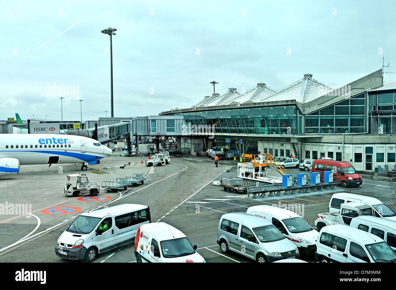 Lyon airport airplane hi-res stock photography and images - Alamy