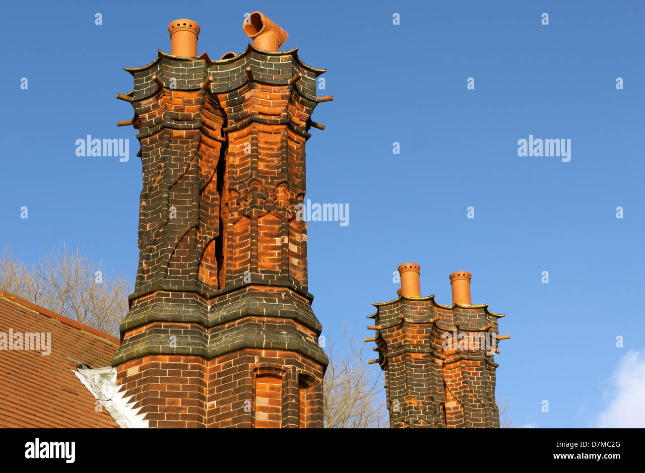 Tudor design hi-res stock photography and images - Alamy