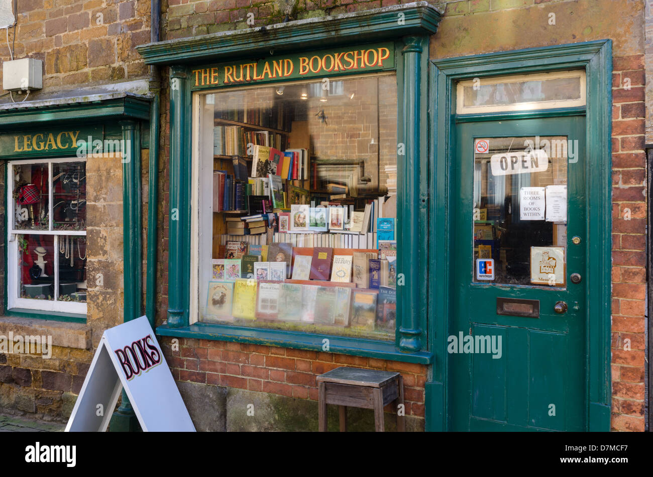 The Rutland Bookshop in Uppingham, Rutland Stock Photo - Alamy The Rutland Bookshop in Uppingham, Rutland Stock Photo - Alamy