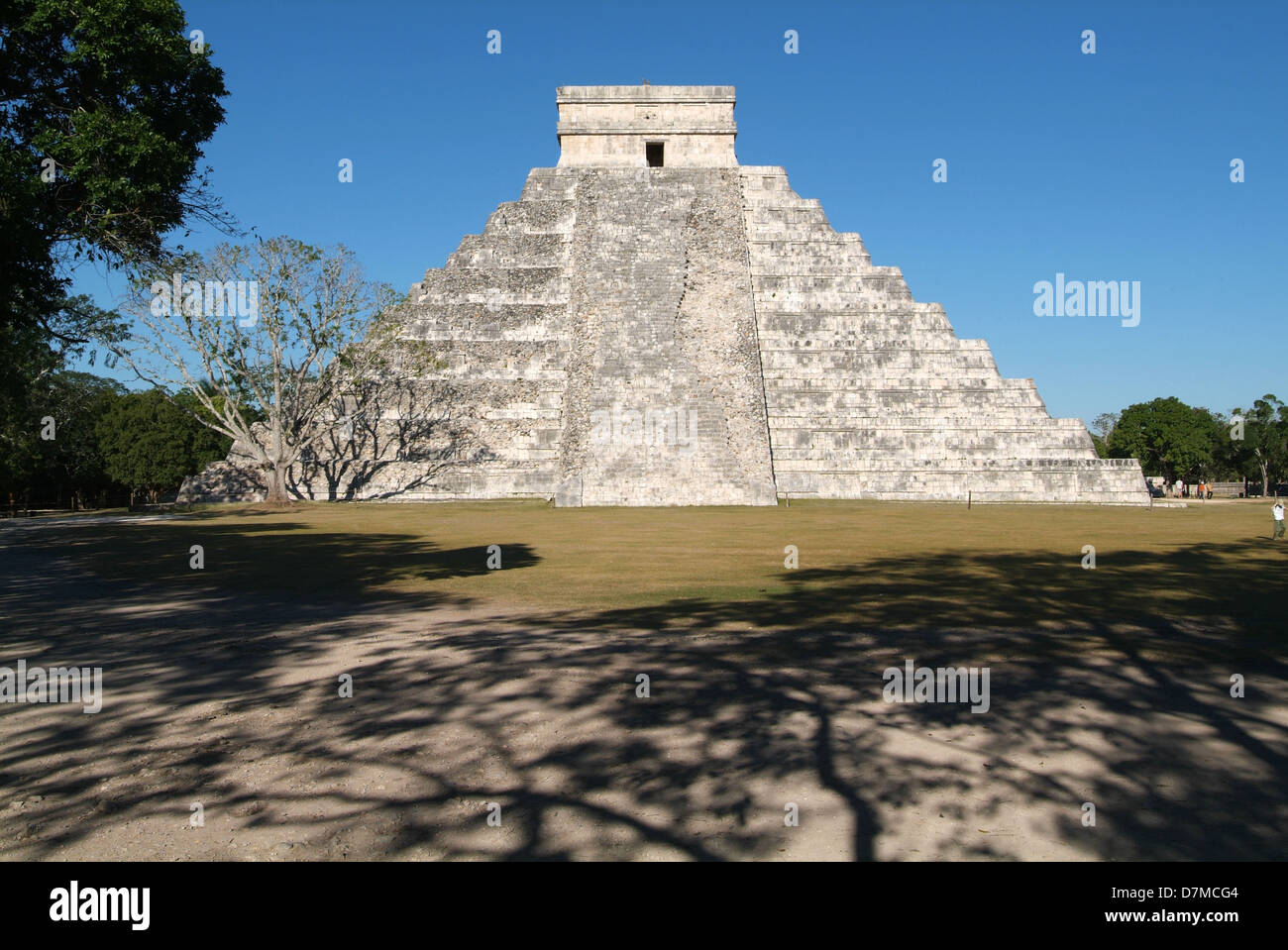 El Castillo pyramid of archeological site of Chichen Itza on Yucatan ...