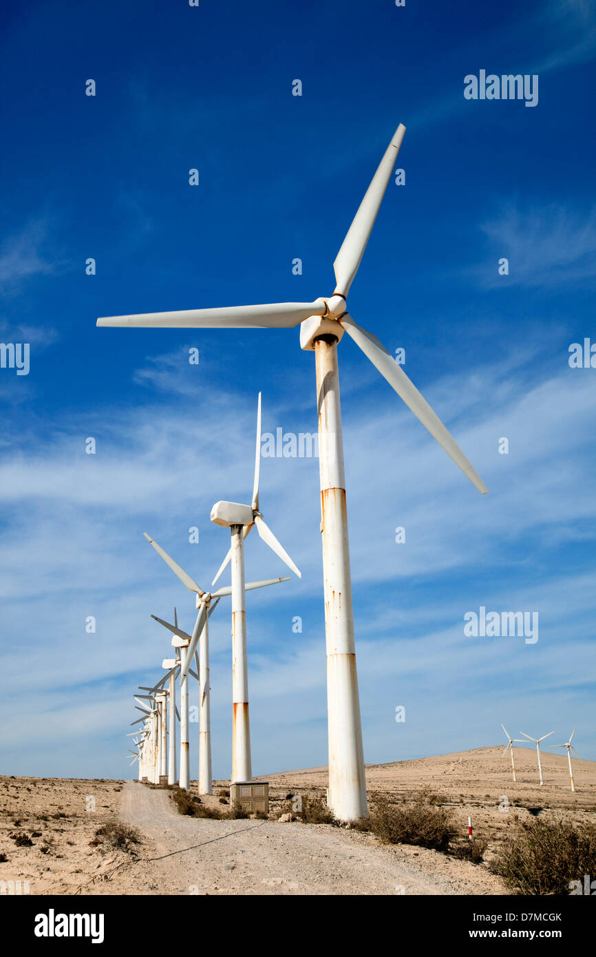 Wind turbines hi-res stock photography and images - Alamy