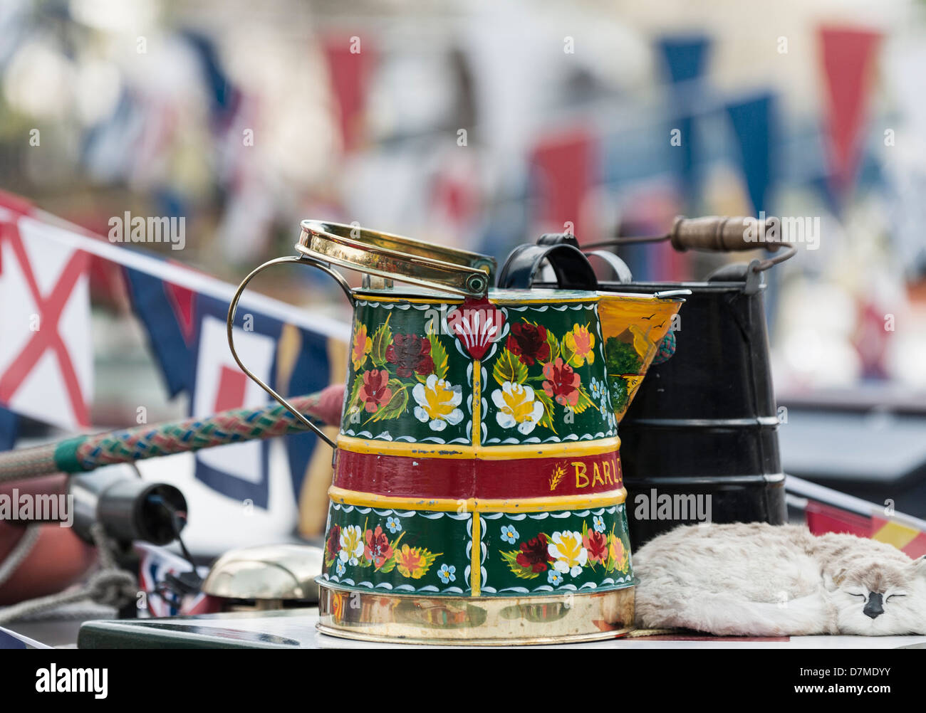 Traditional bargeware at the Canalway Cavalcade at Little Venice in ...